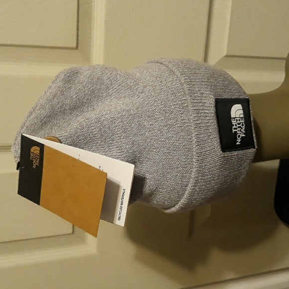 The North Face | Accessories | North Face Big Box Beanie Tnf Light Grey ...